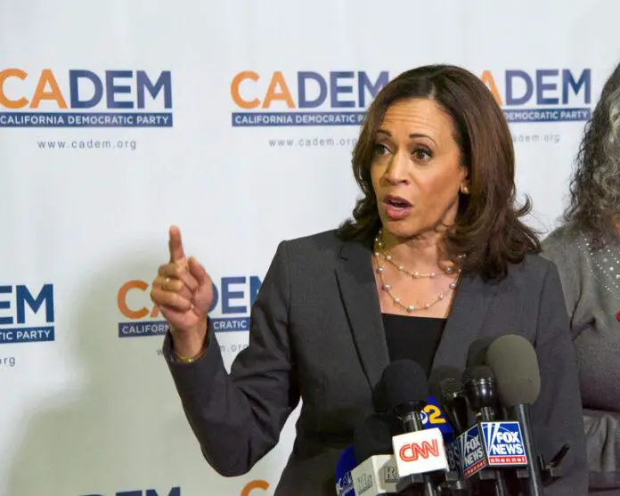 Kamala Stuns Vegas Crowd With Unexpected Outburst | Front Page News Paper
